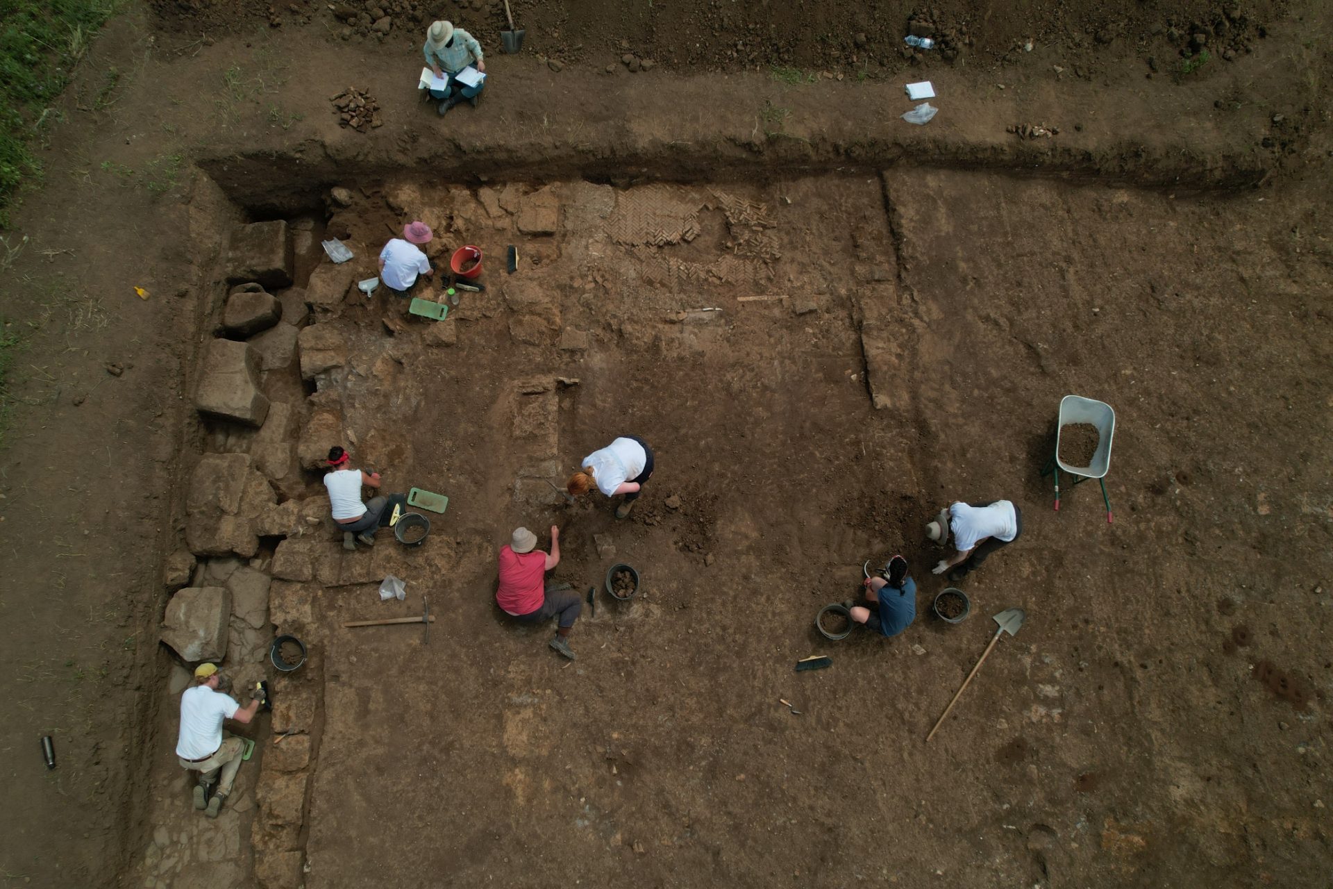 Archaeologists Have Unearthed the ‘Tupperware of Antiquity’ and Other Artifacts in a Buried ...